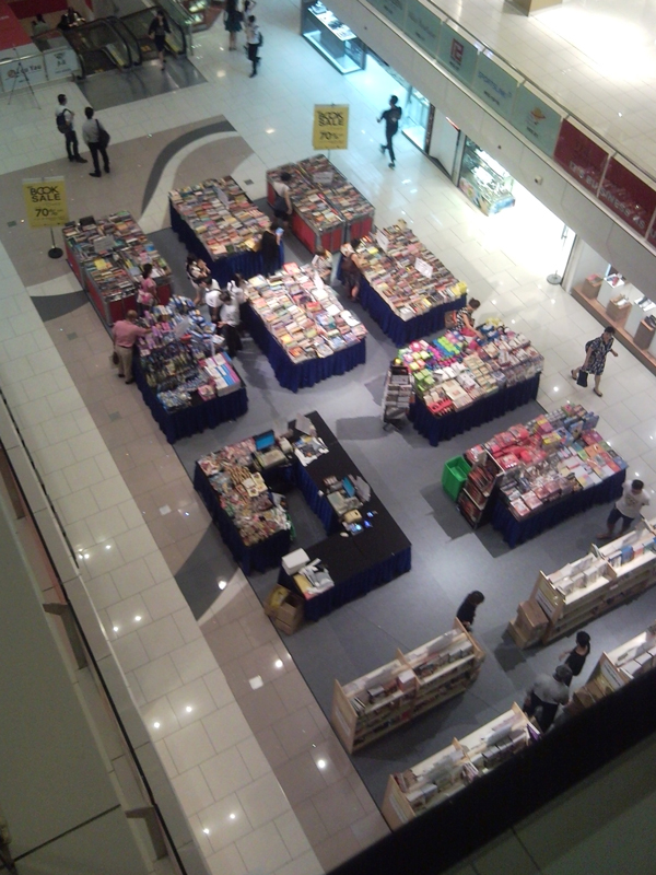 Atrium Book Sale : Some People Juggle Geese