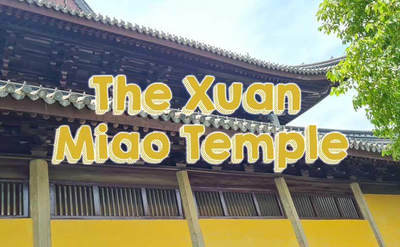 The Xuan Miao Temple : Some People Juggle Geese